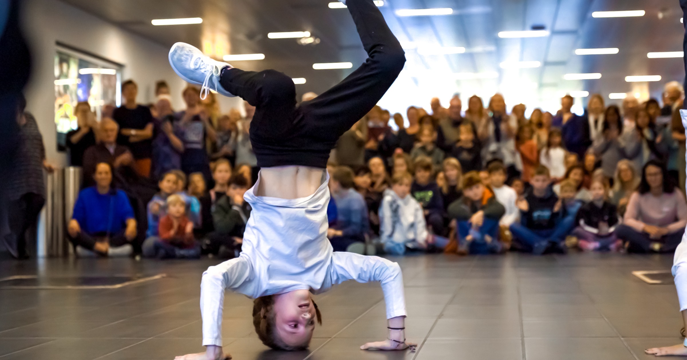 Kids Company «Hand und Fuss» | Residenz Zentrum tanz+